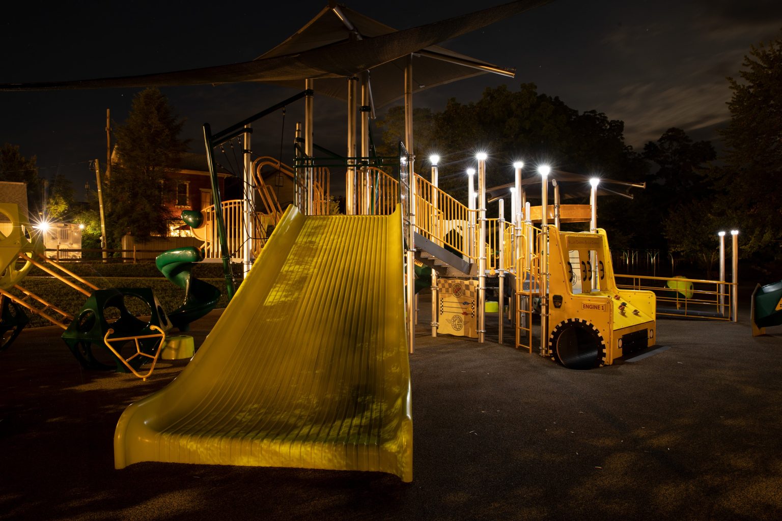 PlaySoleil™ | Solar Powered Playground Lighting